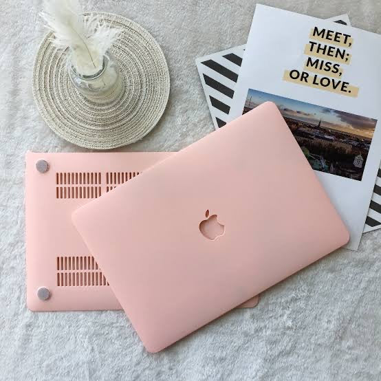 MacBook Cases | Stylish Protection | Hanging Owl India